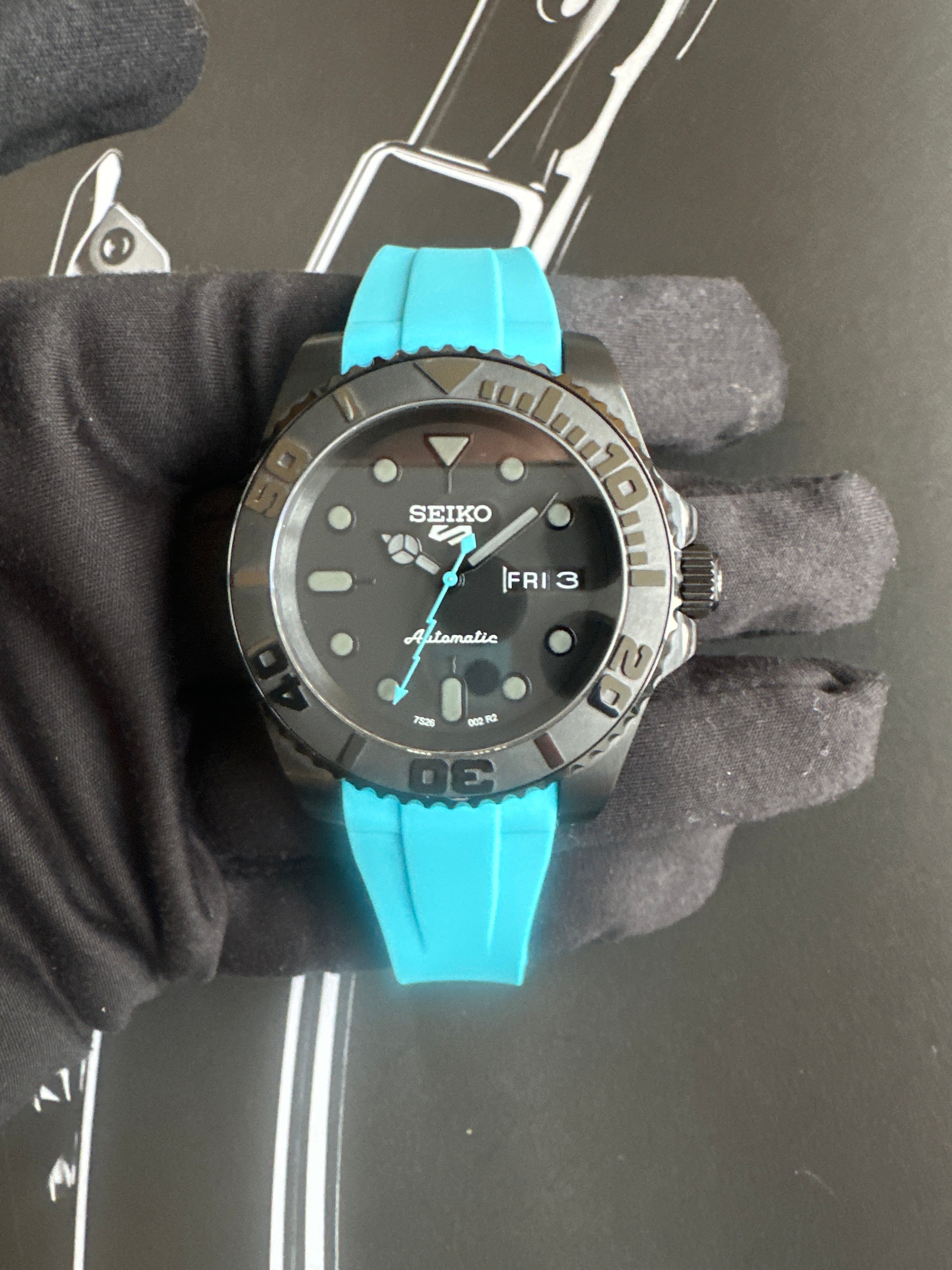 Seiko mod stealth Milgauss blue – Lovetomodwatches